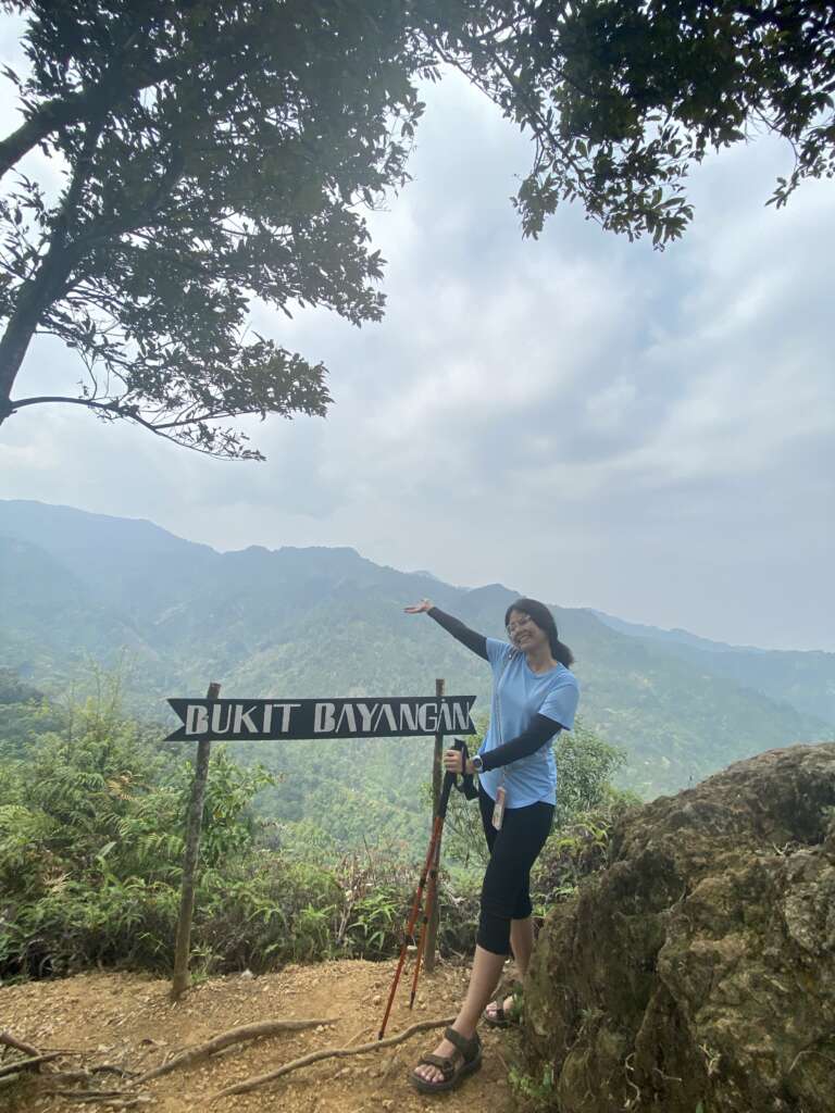 Pengalaman Trekking Sentul - Gunung Kuta & Curug Mariuk